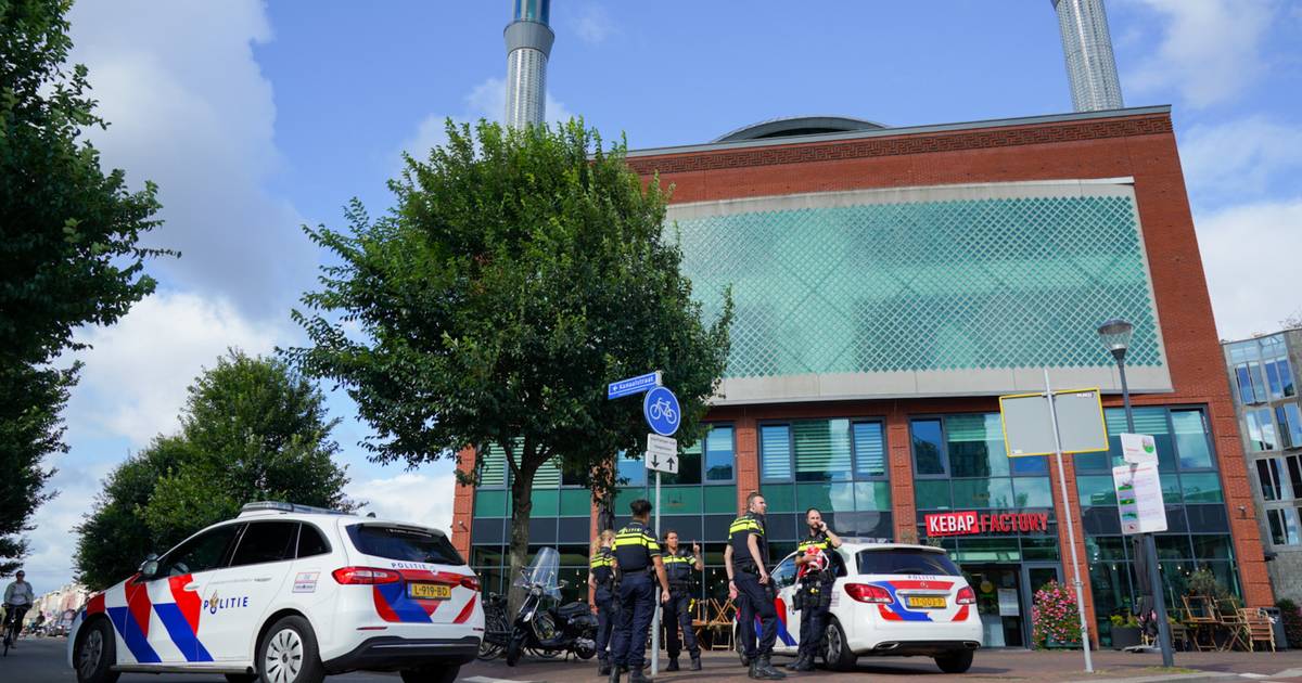 Utrechter (34) die pakketje achterliet in gebedsruimte ULU-moskee ...