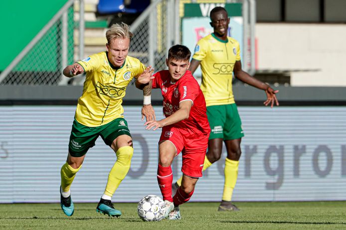 Lindon Selahi weet na bijzondere reis wat Dest en Ihattaren doormaken ...