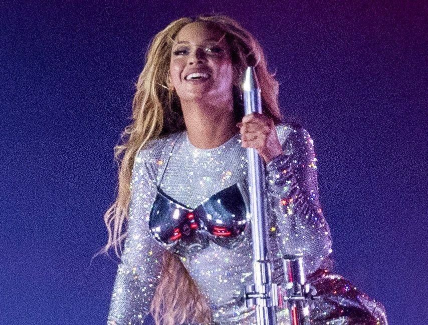 Beyoncé onthult trailer van concertfilm Renaissance: ‘Als ik optreed, voel ik me alleen maar ...