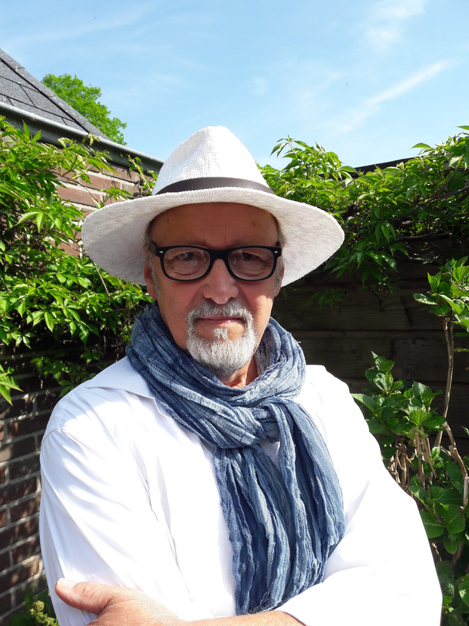 Vijf lintjes regenen in Oisterwijk: Gerard van der Kaa, Martien Bergman, Peter Deen, Bert Klerks ...