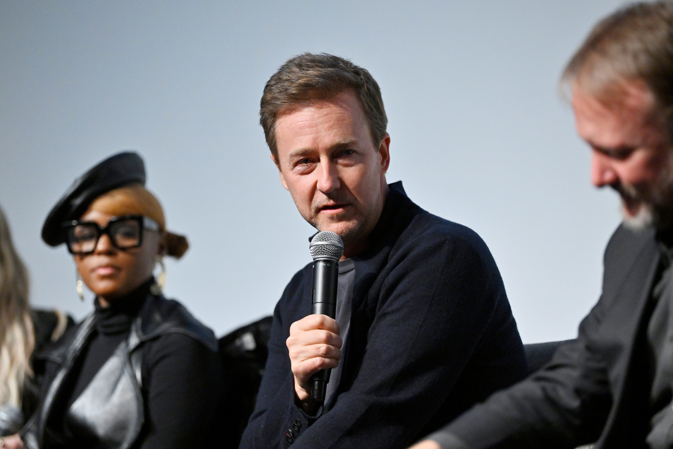 Edward Norton ‘ongemakkelijk’ na ontdekking dat voorouders ...