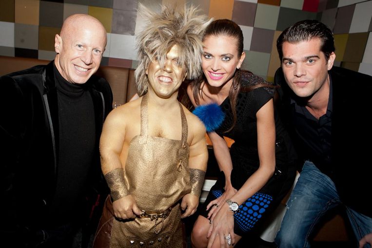 Culturele fascinatie of stigmatisering, wat met dwergenacts op feestjes?