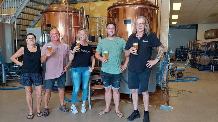Prijswinnende Achterhoekse brouwerij neemt roemrucht Steenderens café ...