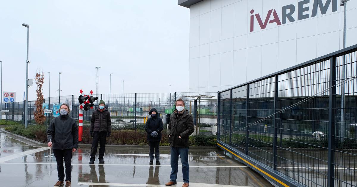 Nieuwe aanvraag IVAREM doet opnieuw stof opwaaien: “Afvalhal hoort niet ...