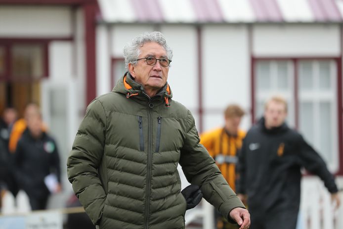 HVV-trainer André Wetzel (71) bereikt bijzondere mijlpaal: ‘Ik krijg ...