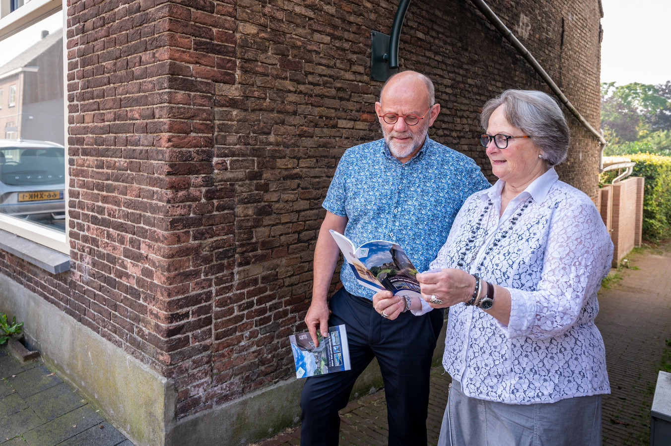Boek met interactieve wandelroutes door padendorp Lith: ‘Het gaat ...
