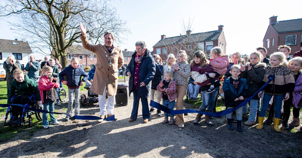 Carlien kon als kind ‘nooit lekker meespelen’; nu heeft ze in dit ...