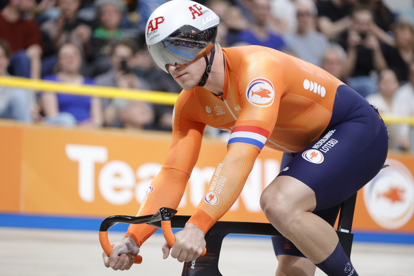 Harrie Lavreysen en Jeffrey Hoogland tegenover elkaar in halve finales ...