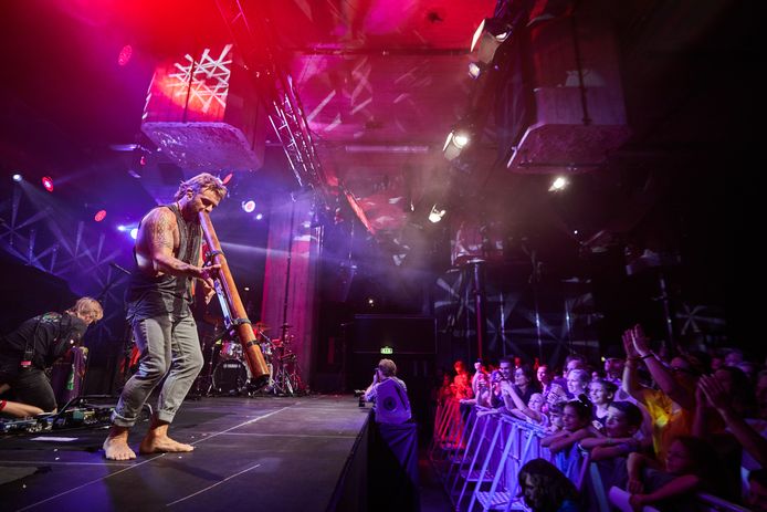 Nieuwe popzaal Maassilo Rotterdam is ingewijd en ja: het geluid is ...