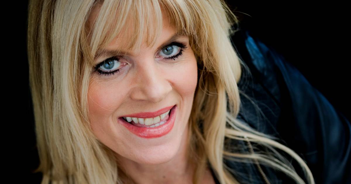 Belgisch café in de problemen door pornofilm Kim Holland | Show | AD.nl