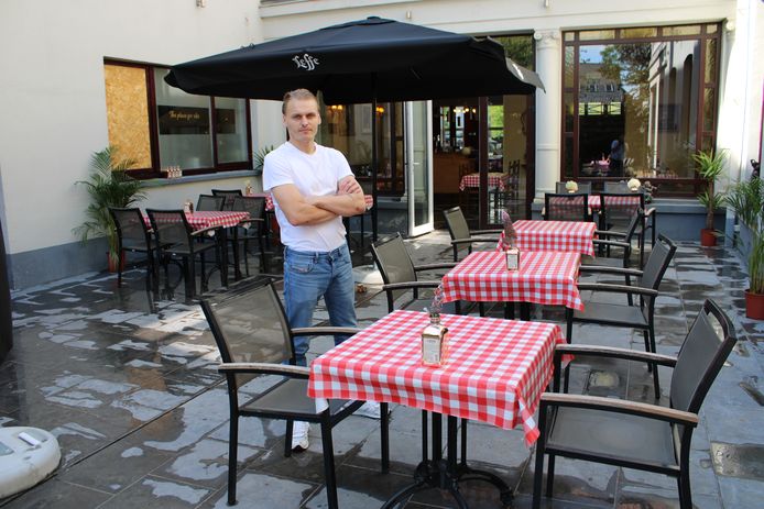 Na Amadeus serveert nu The Componist ribbetjes à volonté op de Grote ...