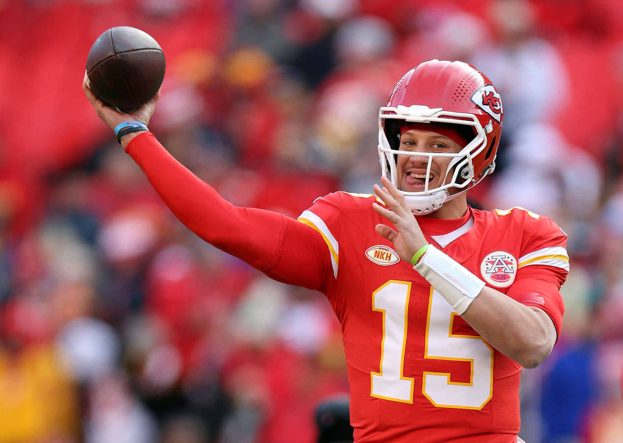 Na onder meer Haaland sluit nu ook quarterback Patrick Mahomes deal met ...