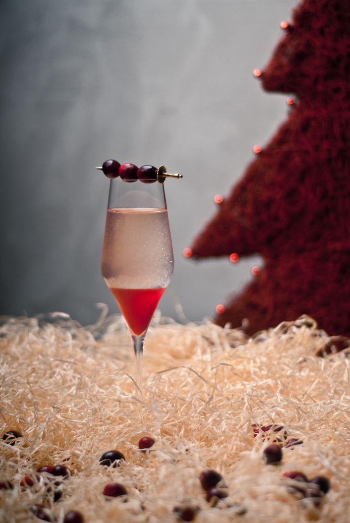 Feest in een glas! Speciaal voor NINA creëert barman Philip 3 verfijnde ...