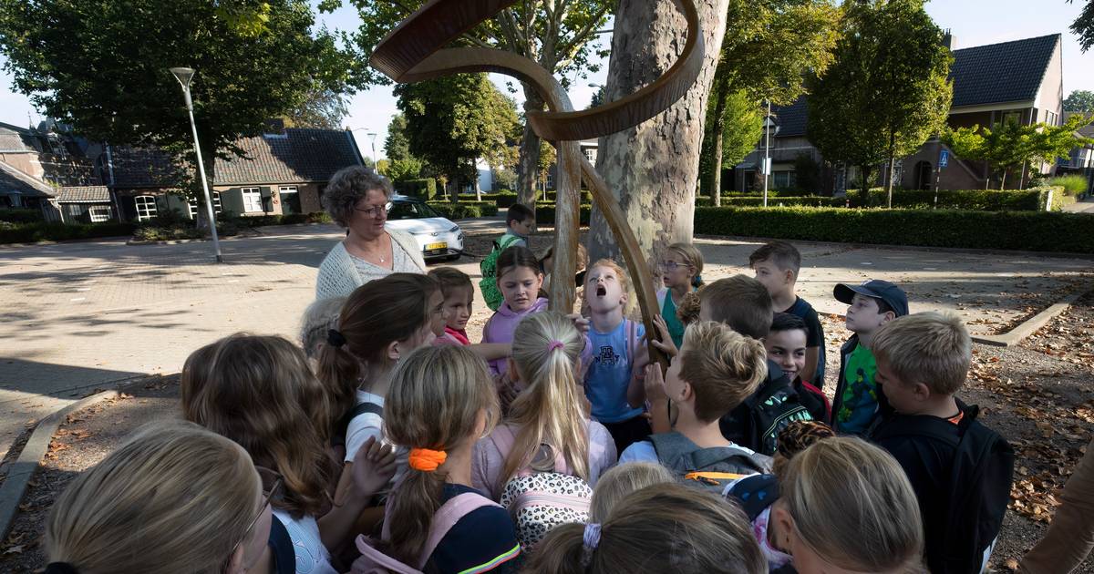 Meer dan dertig schoolklassen bezoeken landschapskunst-route: ‘Mag je ...