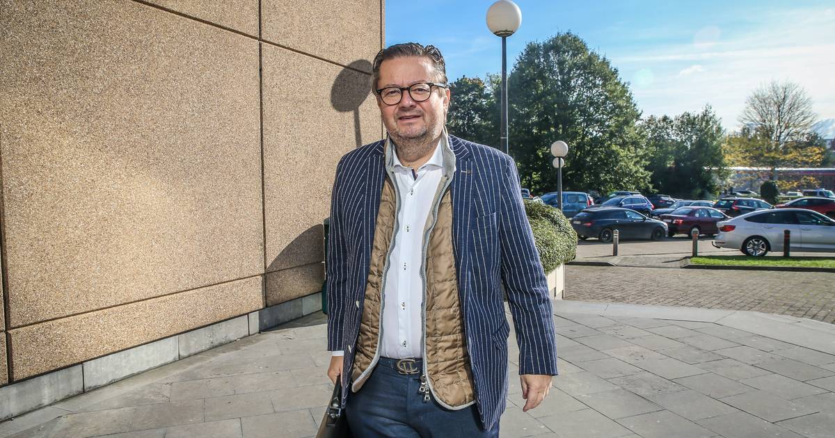 Het VAR-busje verdwijnt volgend seizoen: start op 24 juli 2020 en groen ...