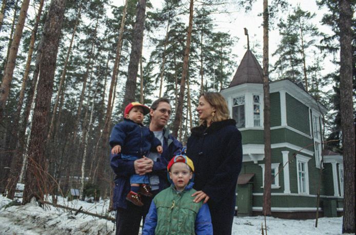 Derk Sauer verliet Moskou noodgedwongen: ‘Zullen we ons huis ooit nog ...