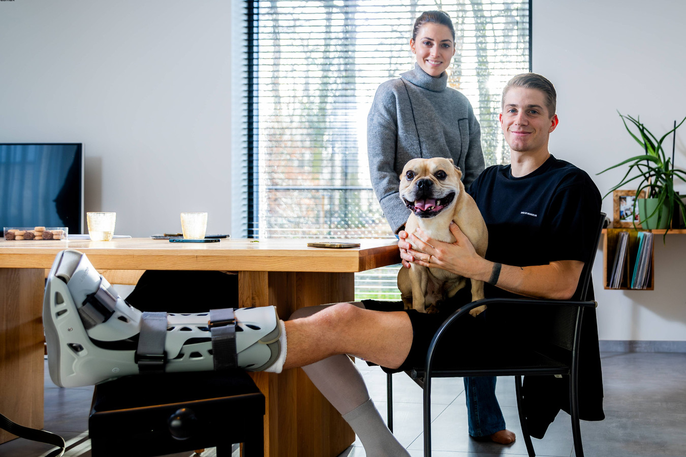 “De pijn was waanzinnig. Ik wilde mijn been laten afzetten”: op ...