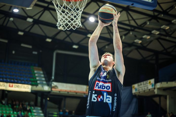 Toon Ceyssens (Limburg United): “Door zwakke eerste helft verloren we ...