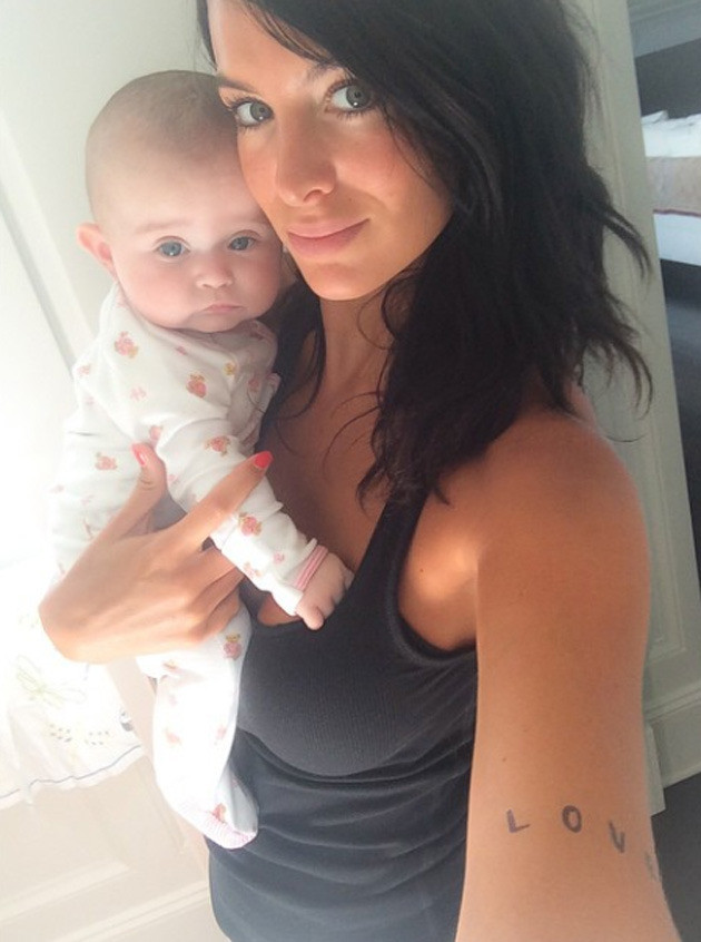 De nieuwe tattoo van Jade Foret | Foto | hln.be