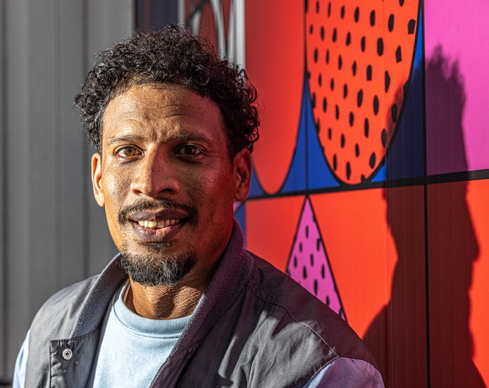 Rico alleen met koffie en sjekkie creatiever dan ooit | Zwolle ...