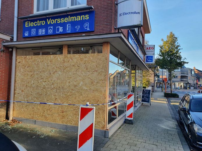 Snelkraak op Electro Vorsselmans in Stationsstraat | Essen | hln.be