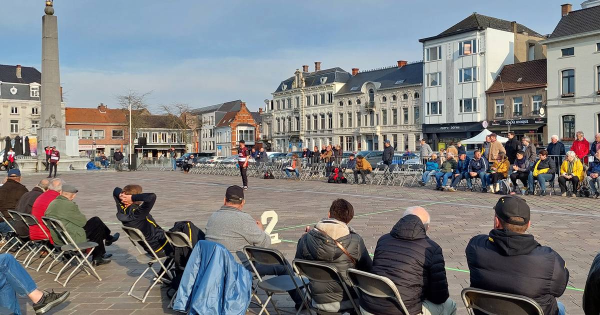 Wolfpack Thieulain verovert de Supercup kaatsen op de Grote Markt van ...