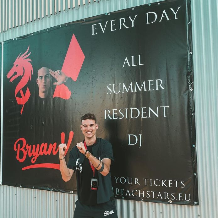 DJ Bryan V. maakt hele zomer het mooie weer in grootste club van dé ...