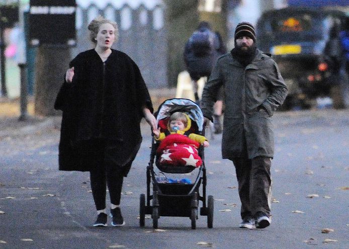 'Adele en ex-man zagen elkaar soms weken niet' | Show | AD.nl