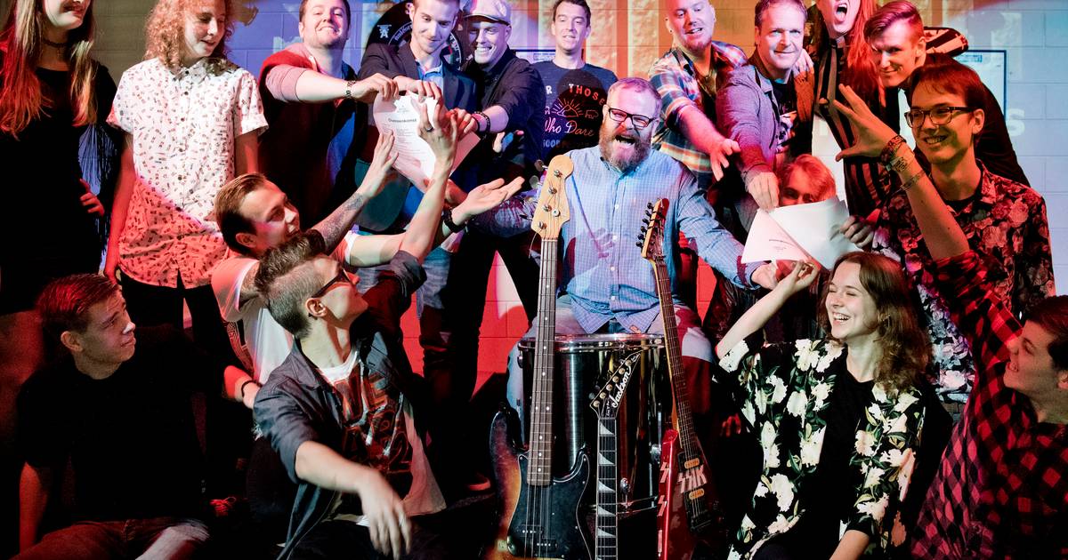 Een nieuw bandlid vind je op het Muzikanten Marktplein in Sound Dog ...