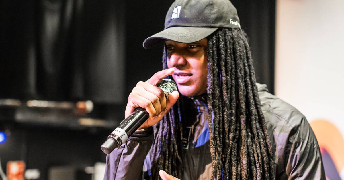 Rapper Jonna Fraser een van de acts bij Riverdale Festival in Gouda ...