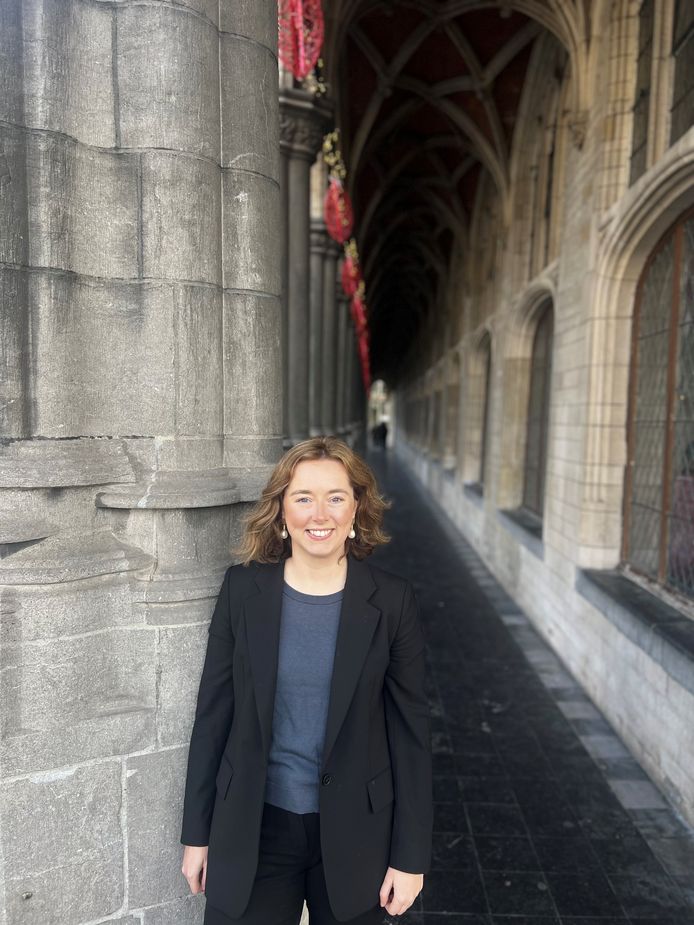 Laura Cornette legt eed af: “Kijk er enorm naar uit” | Mechelen | hln.be