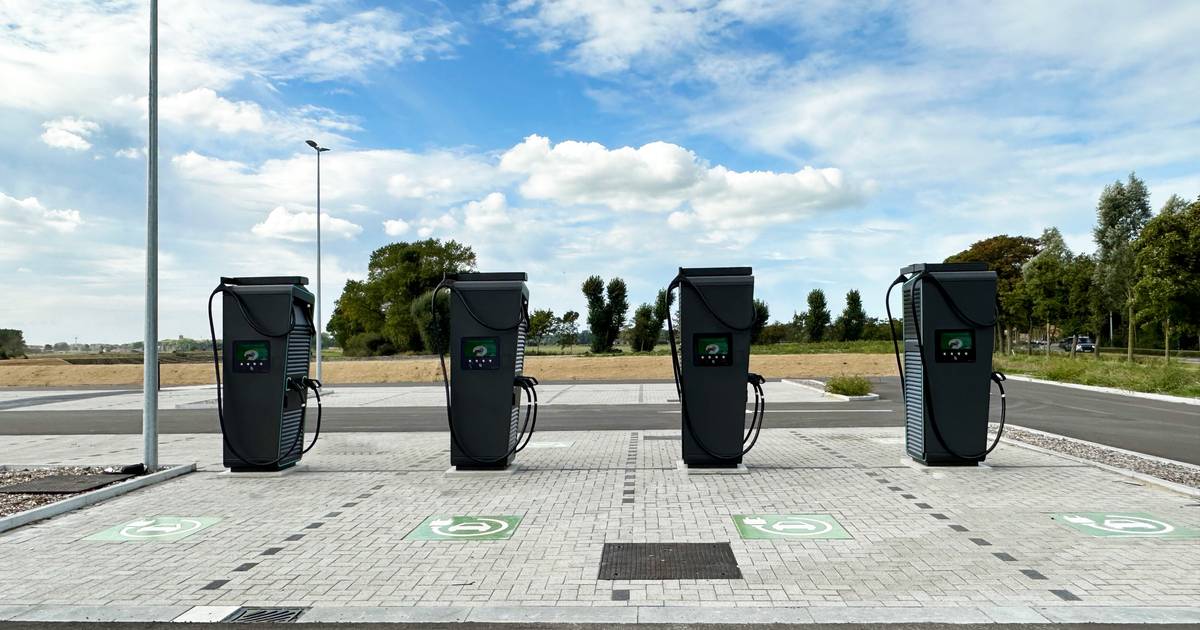 “Na 20 minuten opladen kan je 200 kilometer verder met de elektrische ...