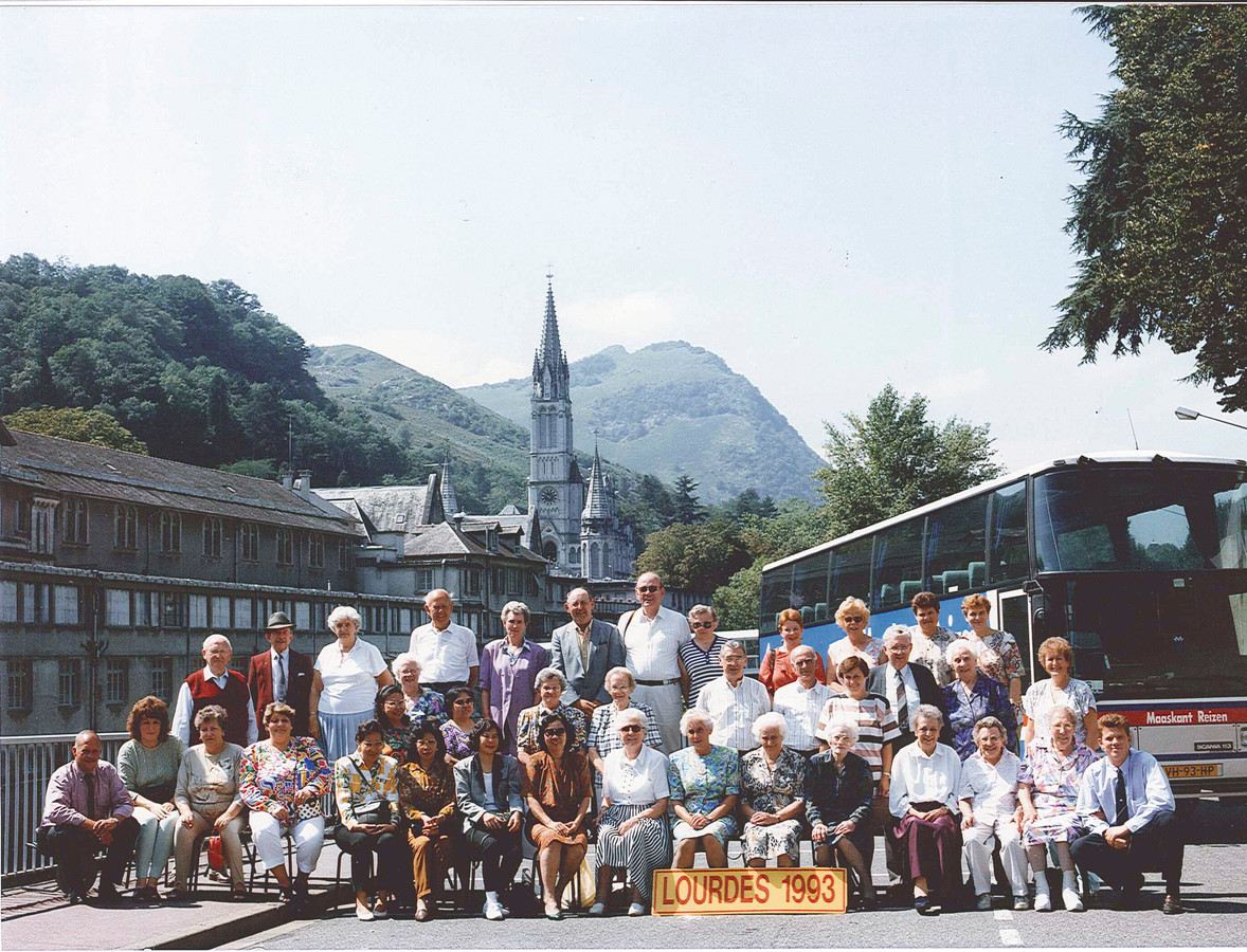 Ook na honderd jaar zijn de busreizen van Maaskant Reizen nog in trek ...