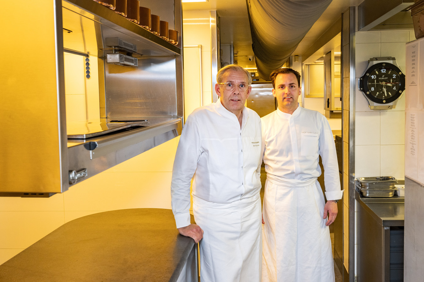 Een koninklijk eresaluut voor Peter Goossens: Filip en Mathilde dineren ...