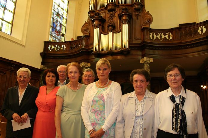 Bruno en Pierre spelen orgel St.-Rochus in | Hoegaarden | hln.be