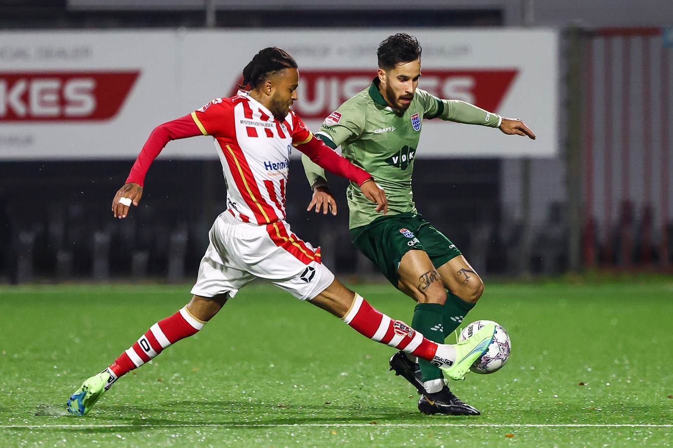 Elstenaar Jordy Tutuarima na Griekse gekte op titeljacht met PEC Zwolle ...