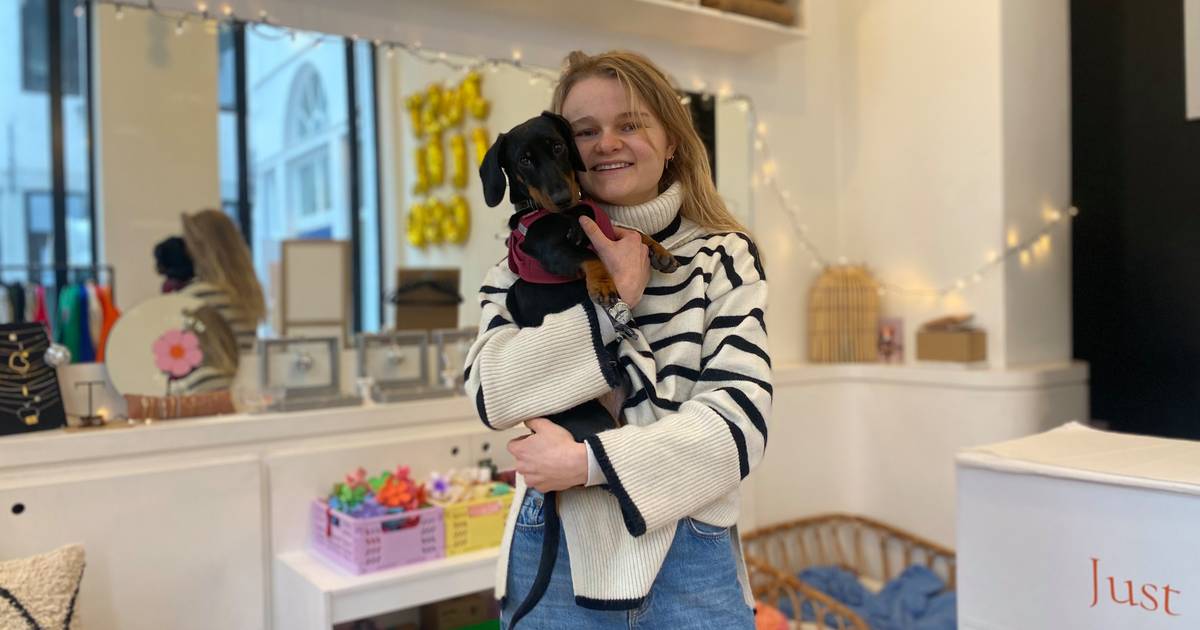 Fleur (20) start winkel met ‘feel good’ spullen: “Van handgebreide ...