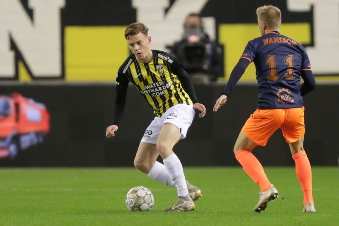 Deze vaders en zoons gingen Enzo en Tim Cornelisse voor | Voetbal ...