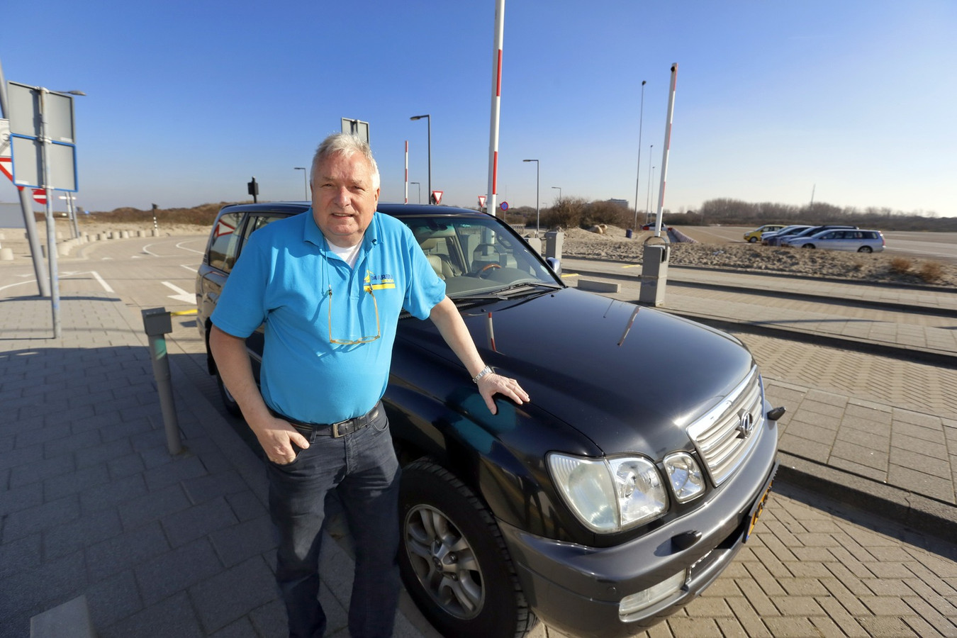 Gratis parkeren bij het strand van Hoek van Holland | Foto | AD.nl Gratis parkeren bij het strand van Hoek van Holland | Foto | AD.nl