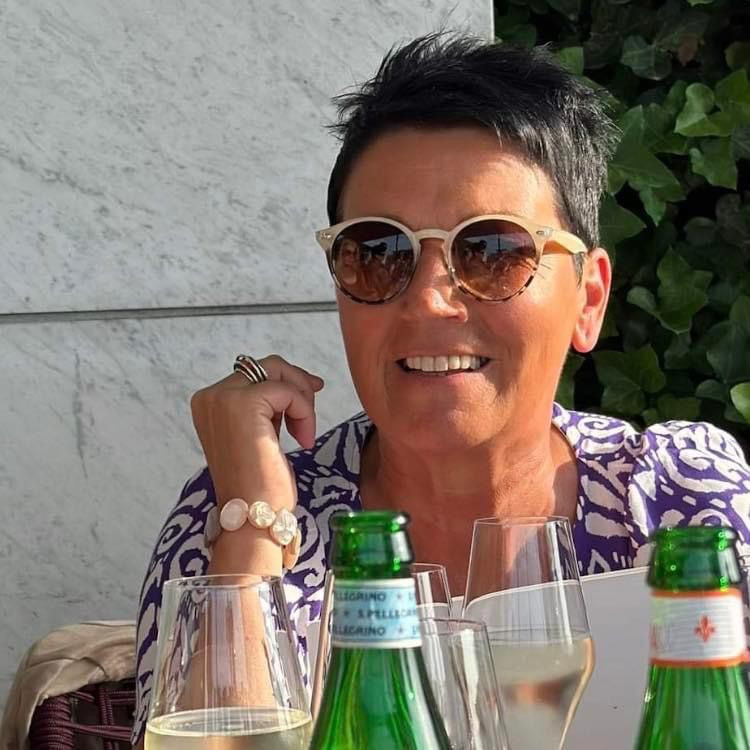 "Mama ging net haar hart laten onderzoeken": Anneken (53) stierf op ...