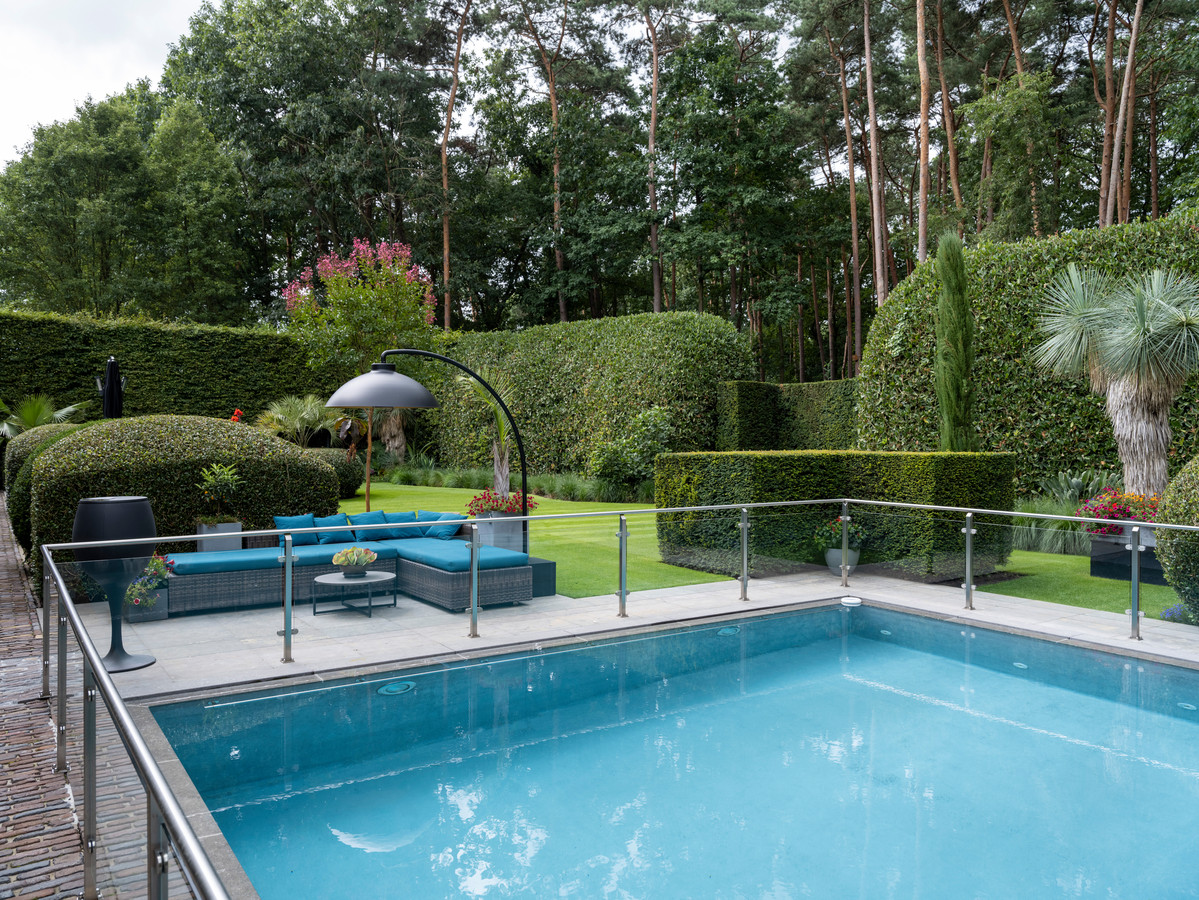 IN BEELD. Harry en Olga tonen hun nieuwe stekje: “Fans die ongevraagd ...