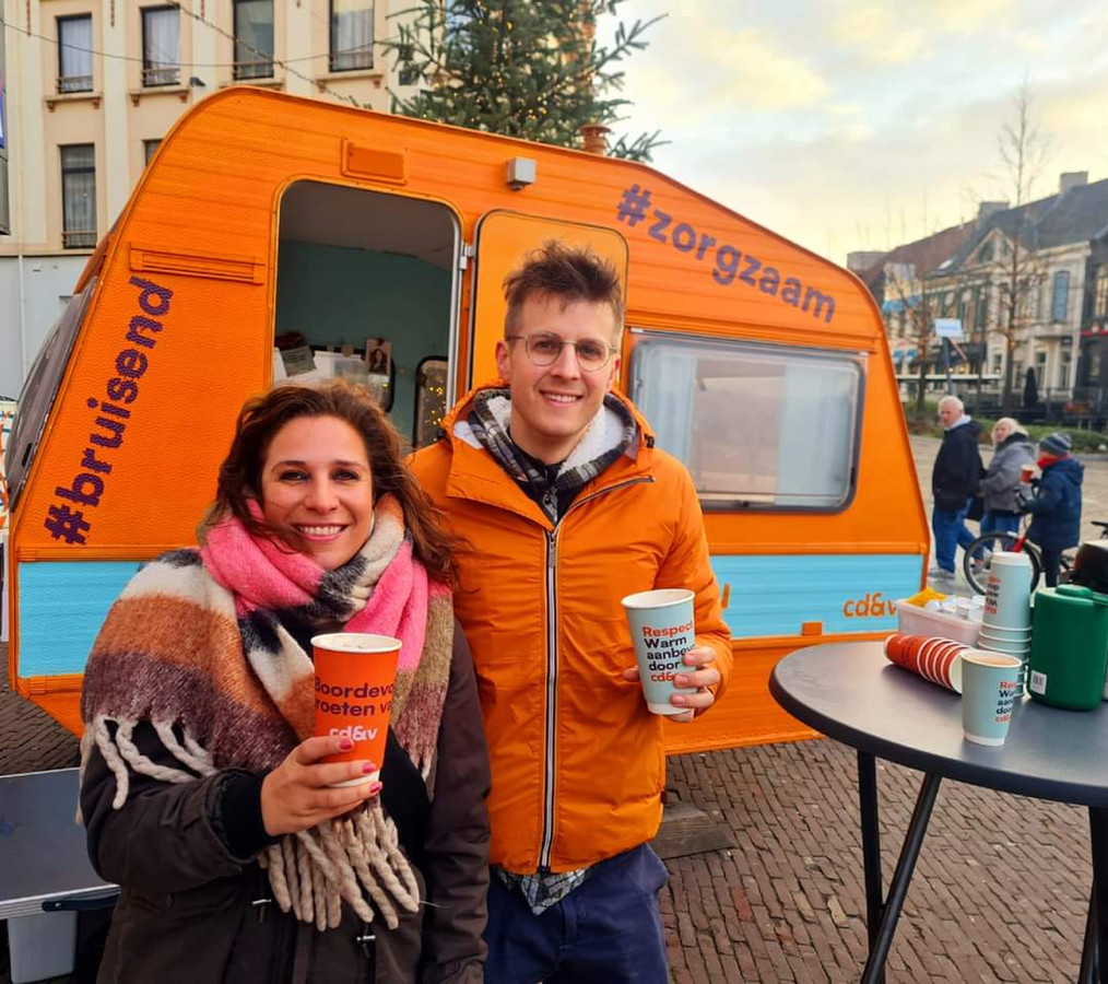 CD&V deelt warme soep uit op markt: “Mensen samenbrengen én vinger aan ...