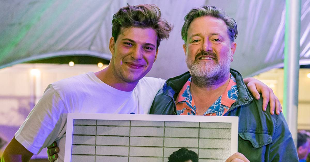 Berre Ontvangt Gouden Plaat Voor ‘say My Name “beste Zomer Van Mijn