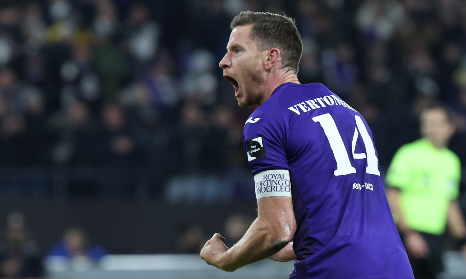 “Vertonghen schopt je met de glimlach onderuit als het moet”: hét ...
