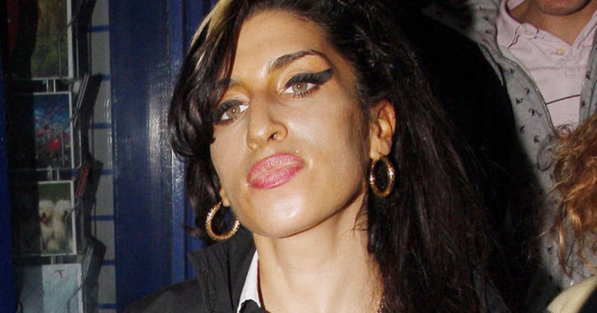 Amy Winehouse doet elf katten van de hand | Sterren | AD.nl