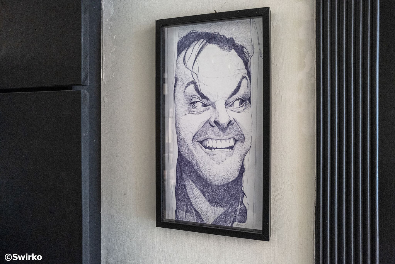 Tekenaar Tim Acke exposeert bij Pastoor: “Vijftig werken in houtskool ...