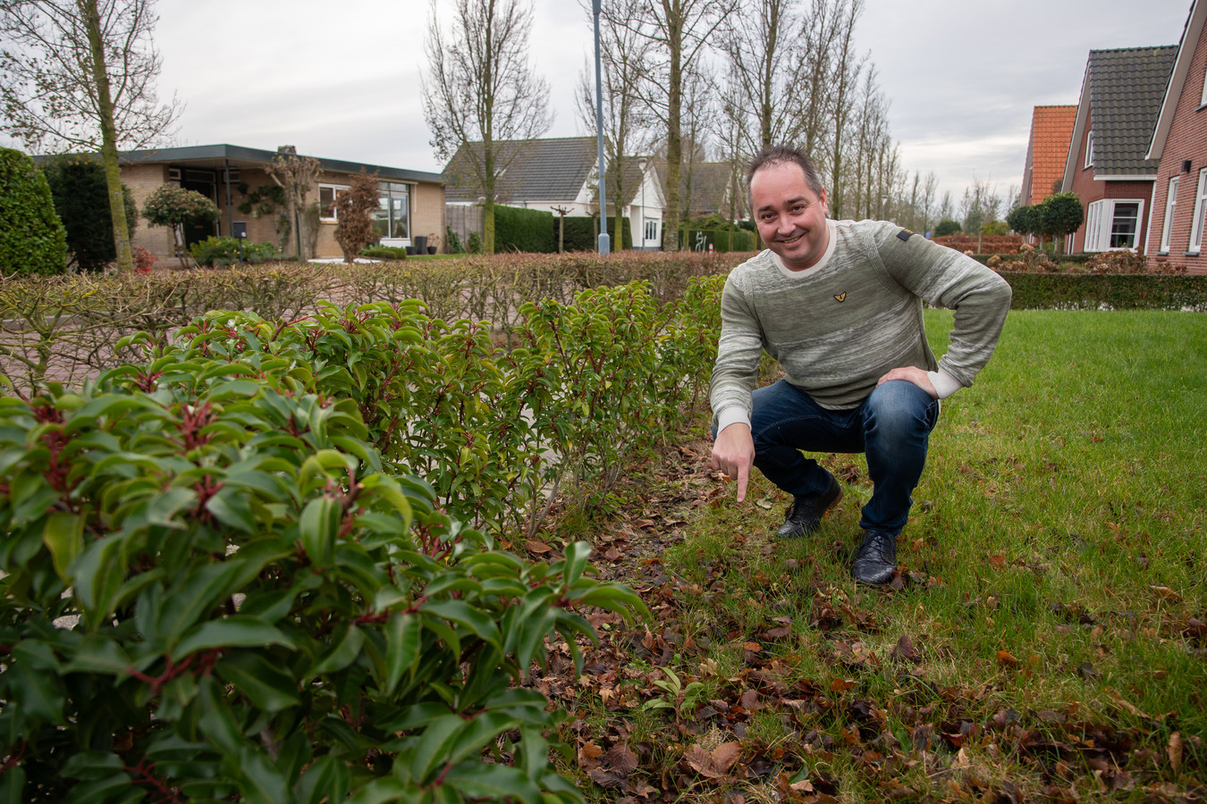 Wouter vreest dat zijn voortuin uitlaatterrein voor honden wordt: ‘Kan ...