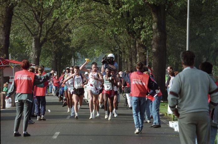 De meest memorabele marathons van Cor Vriend | Overig | ed.nl