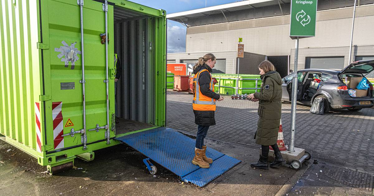 Kringloop Zwolle scheidt bij de Rova kaf van het koren: ‘Niet alles is ...