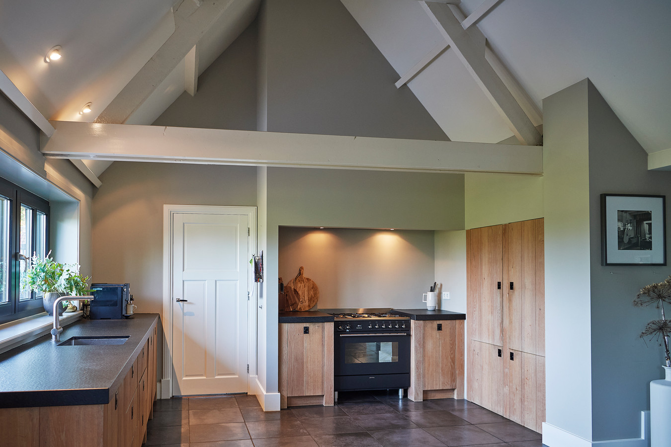 Dayenne en Daan verbouwden voormalige slagerij De Poot om tot parel ...